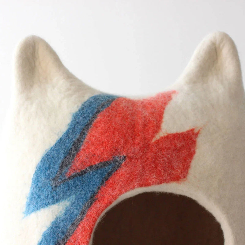 Ziggy Stardust Cat Cave (Light) - Red Candy